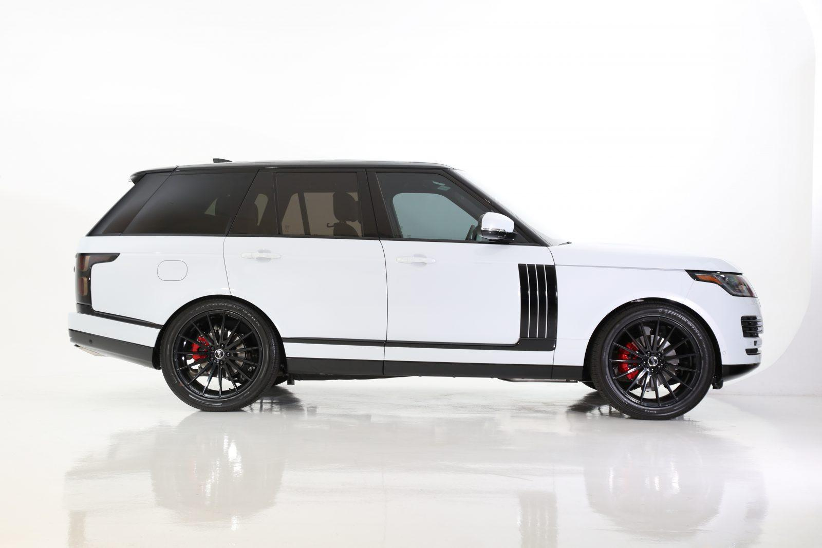 Range Rover HSE Full Size Blackout Package and Custom Trim